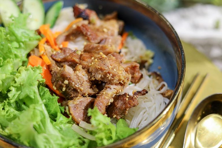 PMCU ร่วมแสดงความยินดีงานเปิดตัวอย่างเป็นทางการกับ "Slowcombo" คอมมูนิตี้สเปซแห่งใหม่ ใจกลางย่าน ...