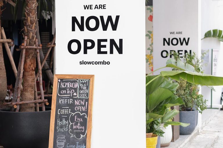 PMCU ร่วมแสดงความยินดีงานเปิดตัวอย่างเป็นทางการกับ "Slowcombo" คอมมูนิตี้สเปซแห่งใหม่ ใจกลางย่าน ...