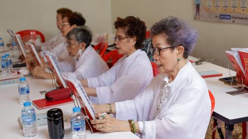 ภาพบรรยากาศ พิธีสวดมนต์ประจำเดือนตุลาคม 2566 ณ ศาลเจ้าแม่ทับทิม อุทยาน 100 ปี จุฬาฯ โดย คณะสวด ...